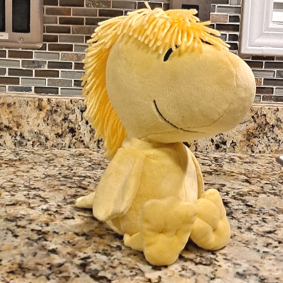 Peanuts | Toys | Peanuts Big Yellow Plush Woodstock Bird Snoopys Friend ...